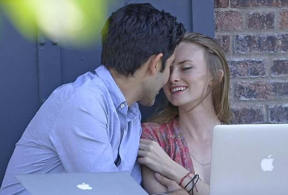 Who is Adrian Grenier Wife? Gay Rumors – wifebio.com