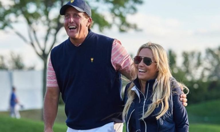 Phil Mickelson Wife, Amy Mickelson and Kids – wifebio.com