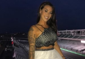 Pat McAfee is Married to Wife: Samantha McAfee. Kids. – wifebio.com