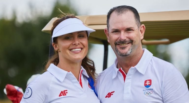 Rory Sabbatini is Married to Wife: Martina Stofanikova. Kids. – wifebio.com
