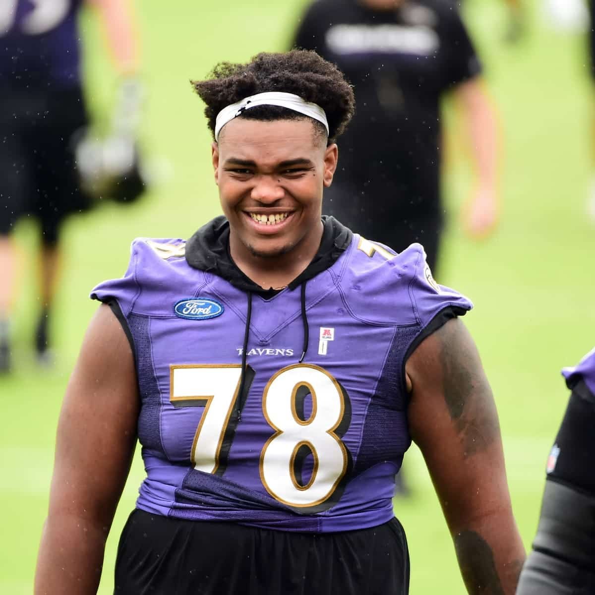 Is Orlando Brown Married to Wife? Or Dating a Girlfriend? Kids ...