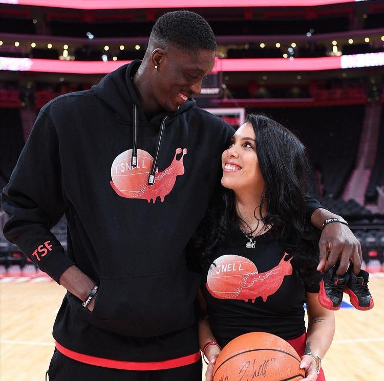 Tony Snell is Married to Wife: Ashley Snell. Kids. - wifebio.com Tony Snell is Married to Wife: Ashley Snell. Kids. - wifebio.com