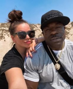 Kali Muscle is Married to Wife: Helena Kirkendall. Kids – wifebio.com